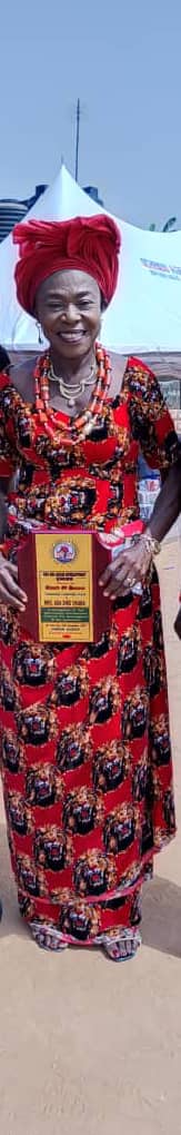 Ndi-Ebe Abam honours a Renowned journalist, Ada Dike with Multiple ...