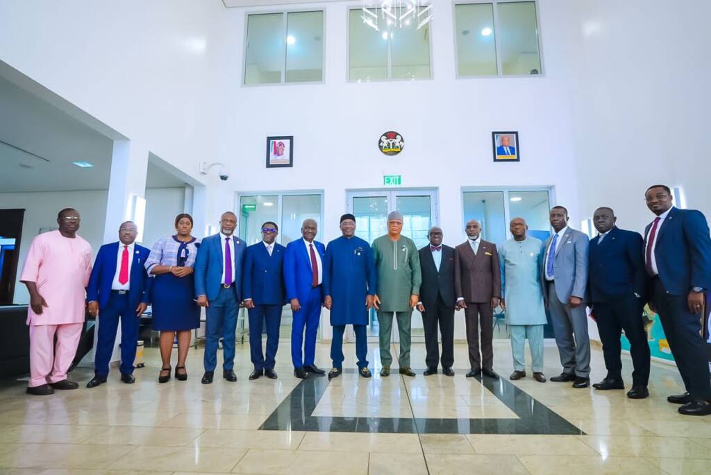Covenanting with God, dignifying in service - The Mirror Newspaper